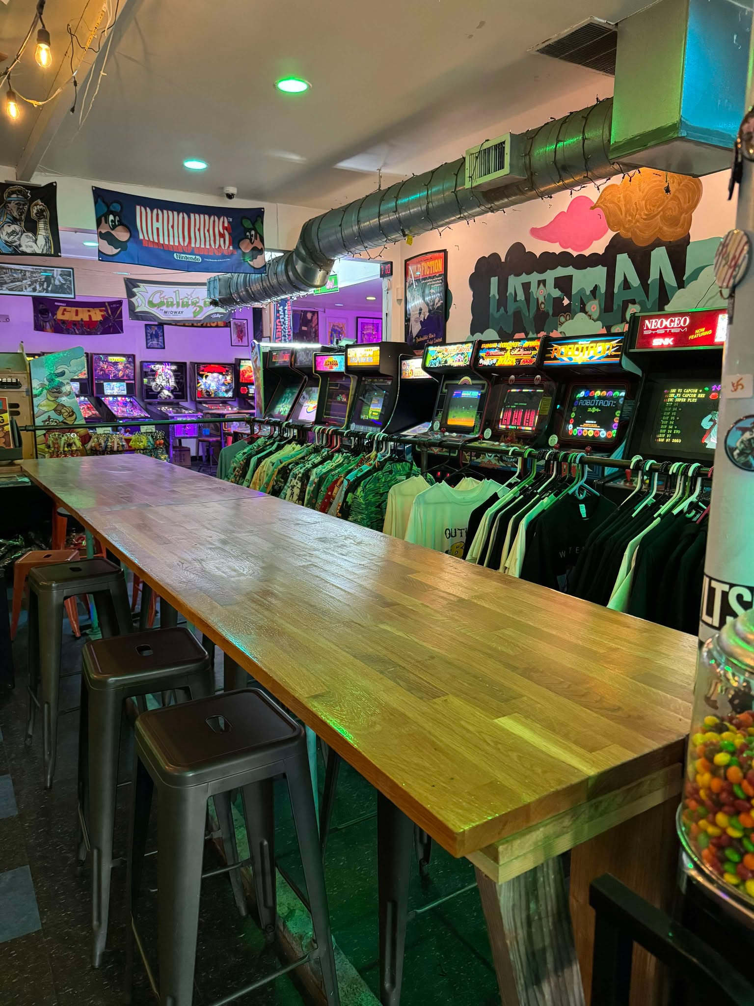 Table Reservation - Waterland Arcade